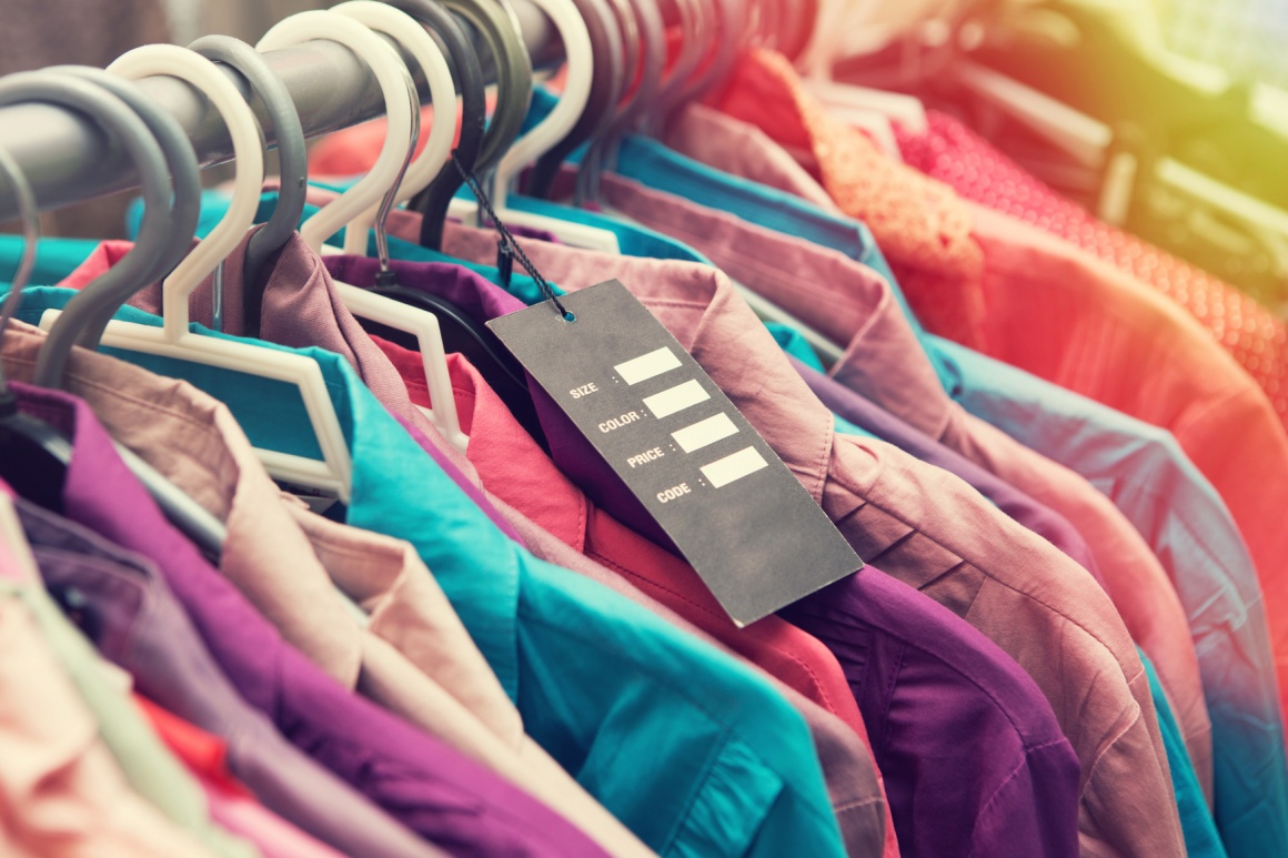 Digital Price Tags Enhance Customer Experience IXtenso Retail Trends